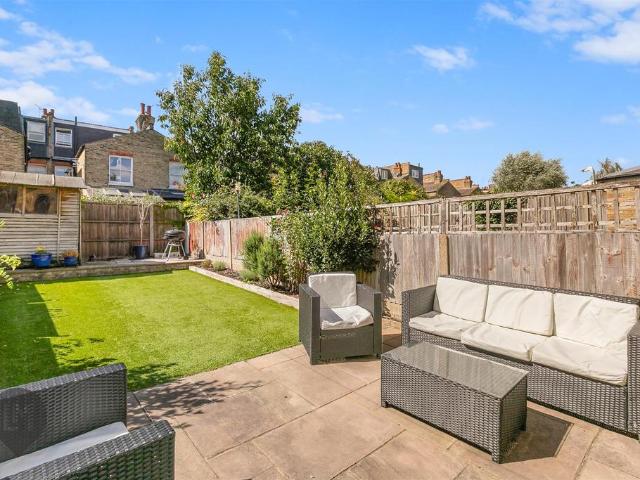 Engadine Street, London 3 bed house to rent £11,917 pcm £2,750 pw