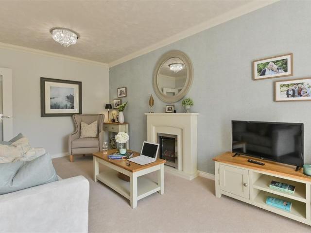 Engelmann Lodge, Saffron Walden