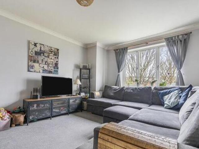 Engineers Court, Reading, 1 Bedroom Flat