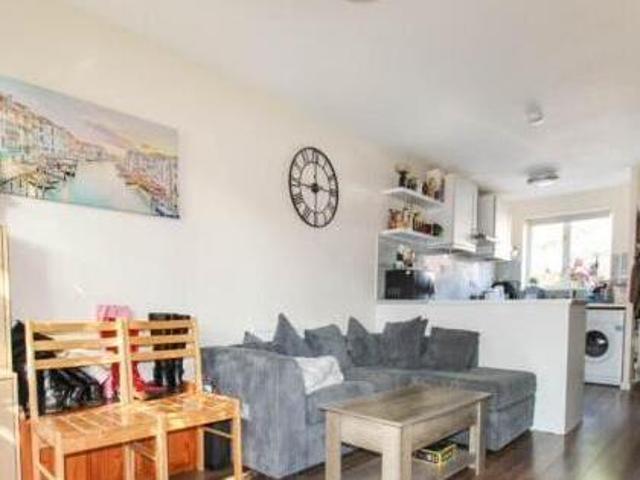 Englefield Green, Egham, 3 Bedroom Terraced