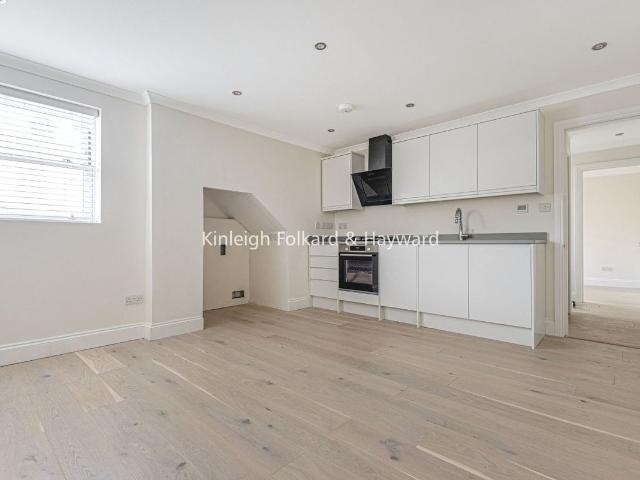 Engleheart Road, London SE6, 1 bed flat to rent, £1,400 pcm | PrimeLocation