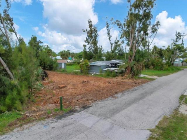 Englewood FL 34223 102588260