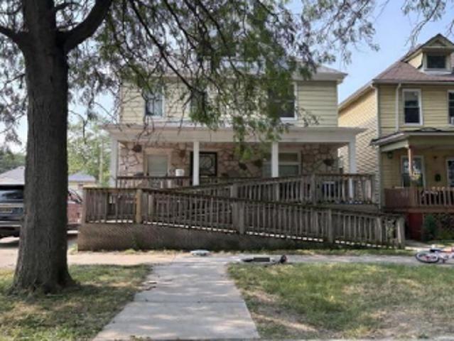 Englewood St