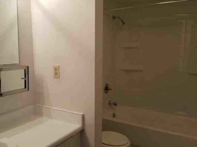 English Meadows Apartment Homes, Greenfield WI Studio Apartment for Rent at 6510 W English Meadows Dr, Greenfield, WI 53220
