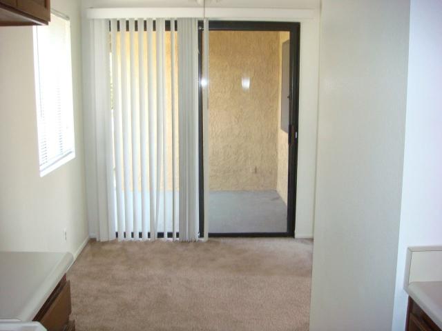 English Oaks 1 Bedroom Apartment for Rent at 360 360 / 390 North San Antonio, Upland, CA 91786