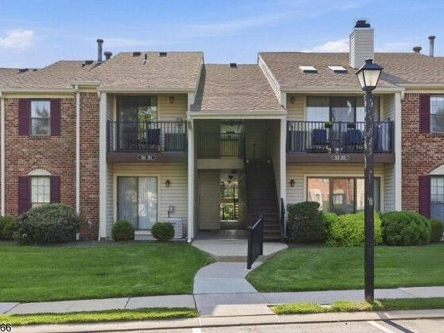 English Pl, Bernards Twp, Condo For Sale