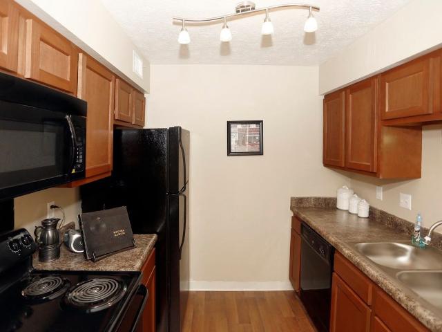 English Village Apartments 2 Bedroom Apartment for Rent at 545 English Village Dr, Indianapolis, IN 46239 Irvington