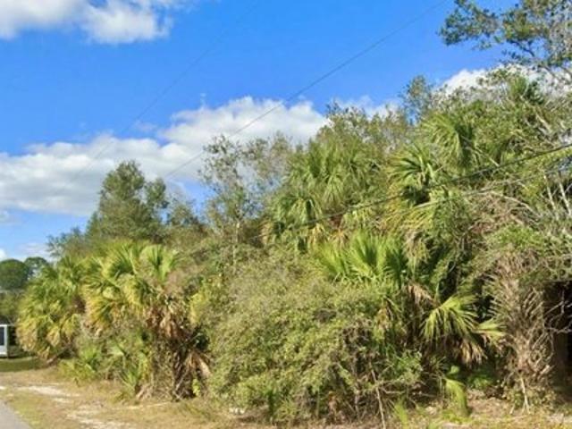 Enid Ln, North Port, FL 34288