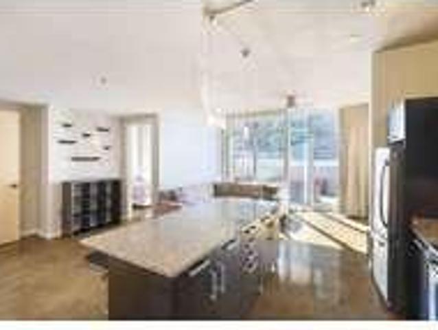 Enjoy 1BEDROOM 1BATHROOM CONDO in a nice/lovely area for rent