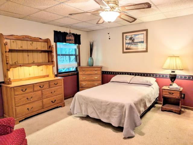 Enjoy all 550 SF studio apt to yourself with acces