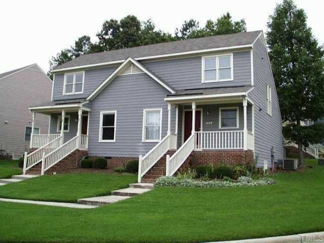 Enjoy resort style living in the highly sought after Hedingham community, where incredible amenities include a pool, clubhouse, scenic walking trails, and even the opportunity to golf, all just steps from your door.