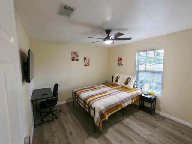 Enjoy suburban tranquility while remaining minutes from George Bush Intercontinental Airport. With major highways, shopping, and dining just a short drive away, this home offers the perfect balance of peace and convenience