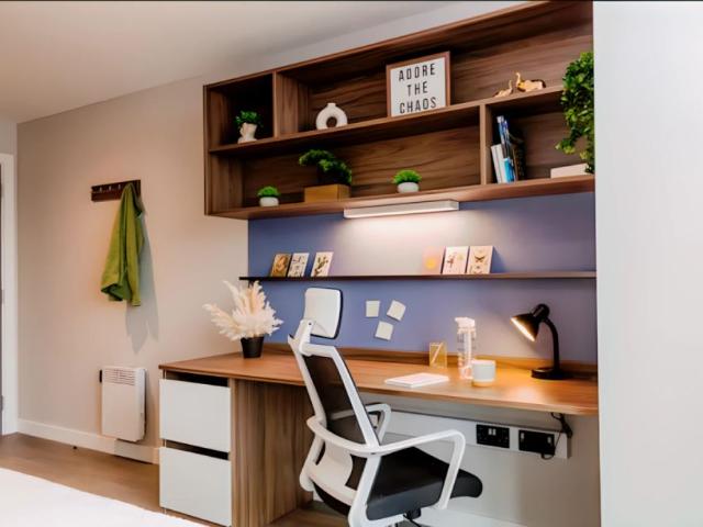 Ensuite Bronze