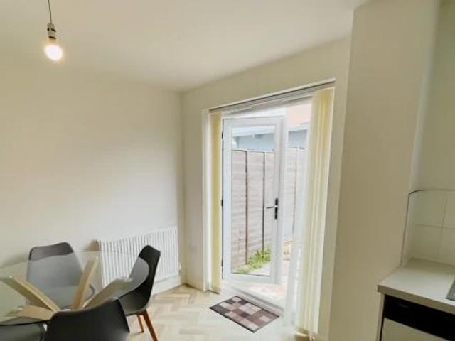 Ensuite Room