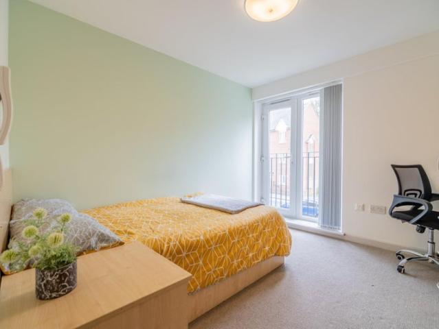 Ensuite Room Available September 2026!