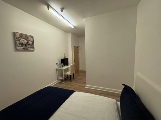 Ensuite Room Available 2Nd of July 2026!