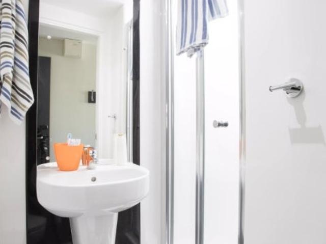 Ensuite Room Unite Students Stratford One