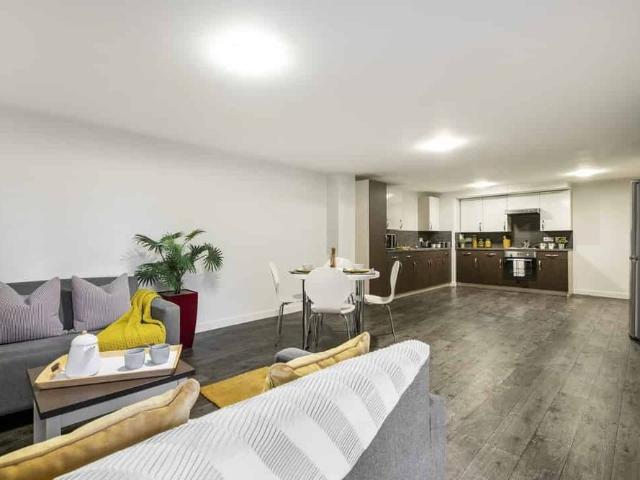 Ensuite Silver