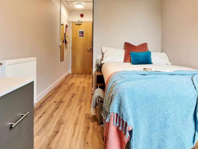Ensuite Silver, at The Helix