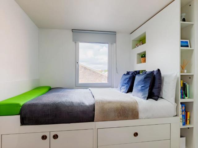 Ensuite Second and Third Floor