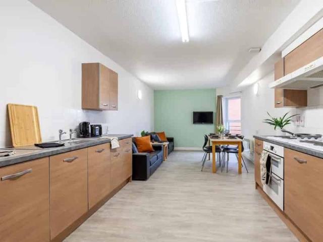 Ensuite