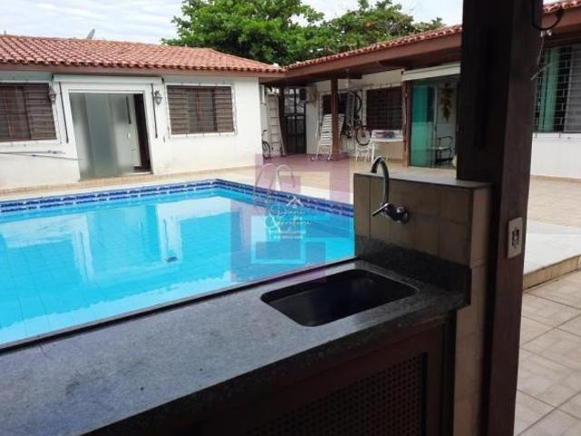 Enseada ! Proximo a Praia