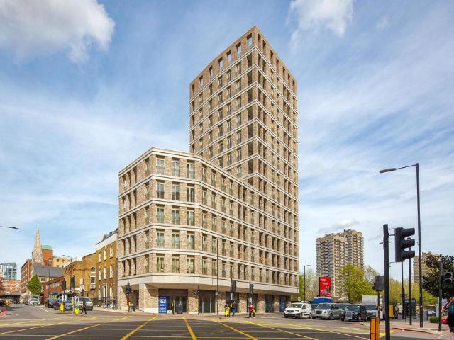 Ensign Court, Ensign Street, London E1 1 bed apartment to rent £2,125 pcm £490 pw