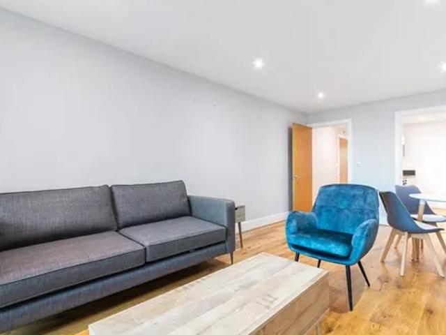 Ensign House, 12 A202, London, SW8 2LU, United Kingdom | 2 bed apartment for rent #139475798 | Rentberry