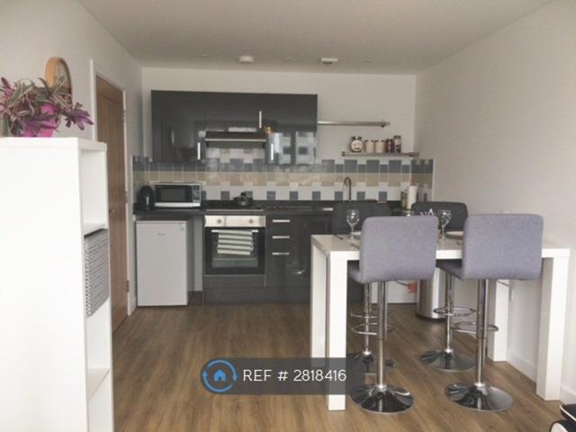 Enterprise House, Portsmouth PO1, 2 bed flat to rent, £1,850 pcm | PrimeLocation