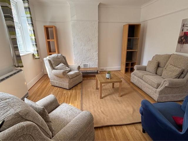 Entire 3 Bedroom Flat for Rent