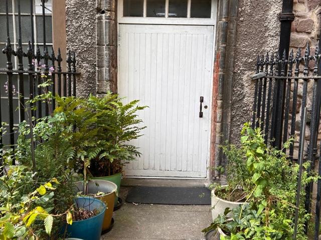 Entire Flat in Heart of Old Town