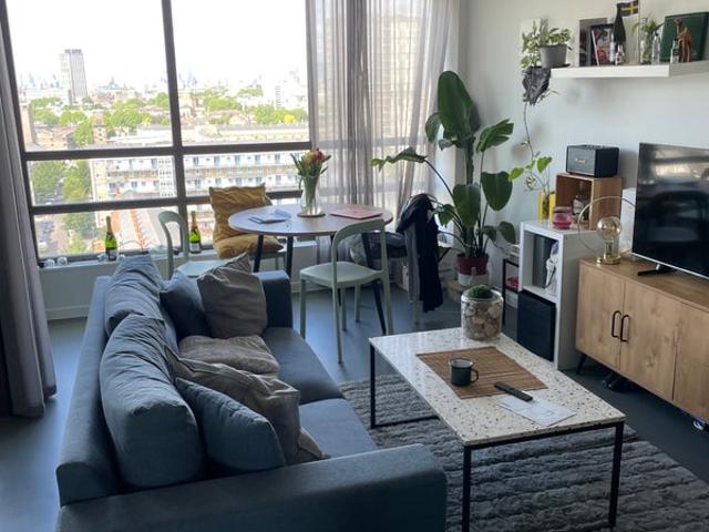 Entire flat short let: 3rd 19th of August or weekl