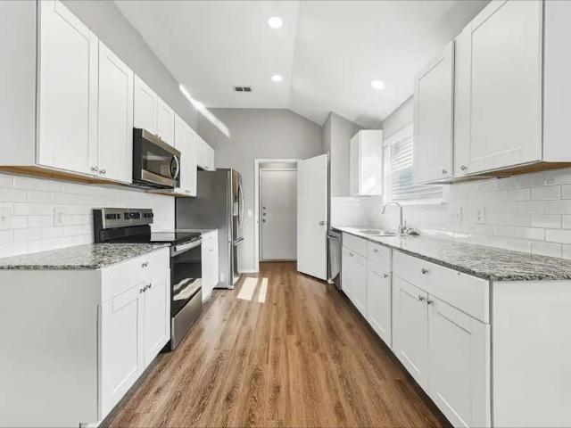 Entire House for Rent – Spacious