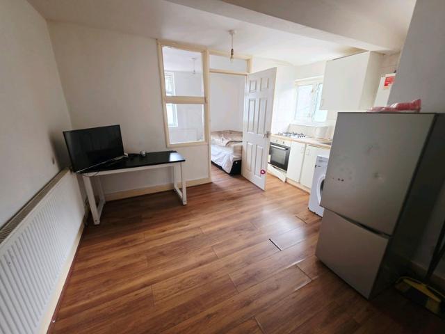 Entire Self contained one bed flat