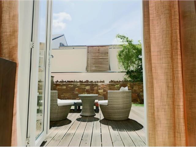 Entire Place·2B1B···Meridian Place