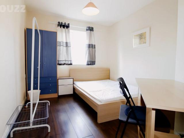 Entire Place·2B2B···30 Bodiam Hall