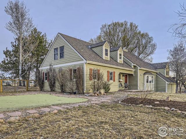 Entire upstairs with living room & office space a