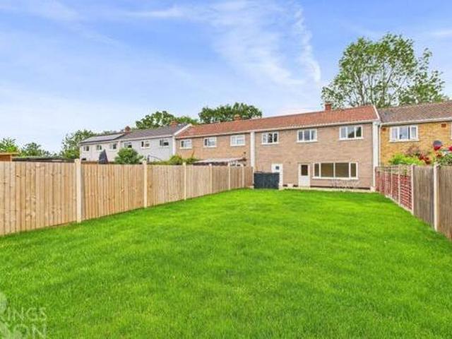 Entrance Lane, Brooke, 3 Bedroom Terraced