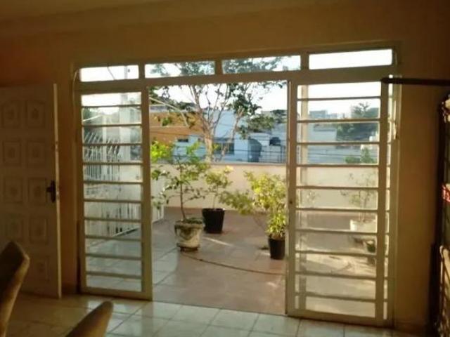 Entre a Vila Mariana e a Paulista | 282m² com terraços e 4 vagas