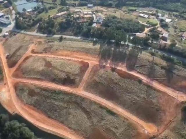 Entre PEDRA BELA e TOLEDO | LOTES a partir de 250m² | Facilitado | Área de Lazer