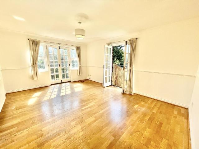 Enversham Court, Pearfield Road, London