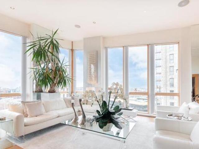 Envoy House, The Penthouse, East Drive, 3 Bedroom Penthouse