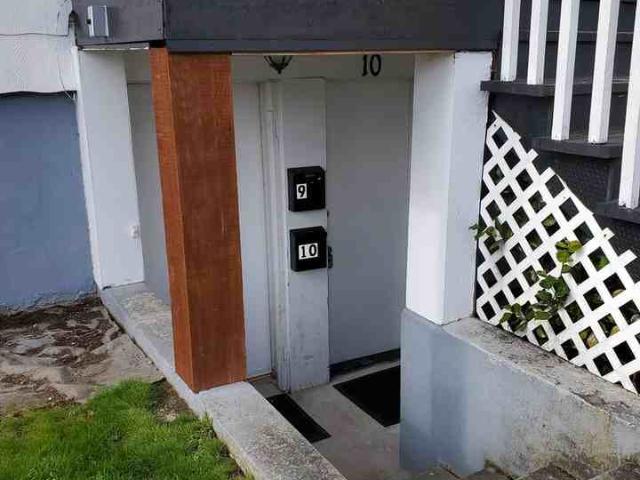 ES: 632 N State 1 Bedroom Apartment for Rent at 632 N State St, Tacoma, WA 98403 North End