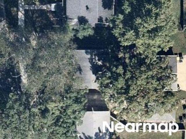 Escanaba Ave