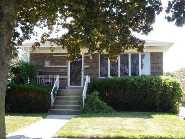 Escanaba Ave
