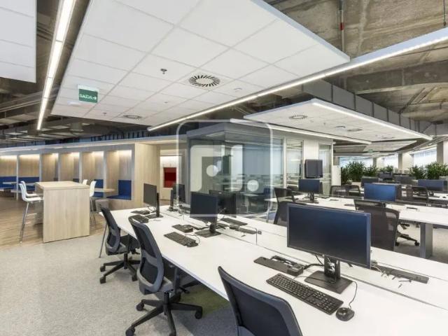 Escritório para aluguel tem 2940 metros quadrados no Brooklin São Paulo SP