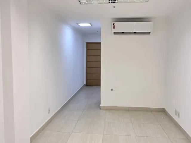 Escritório para aluguel tem 36 metros quadrados com 1 quarto