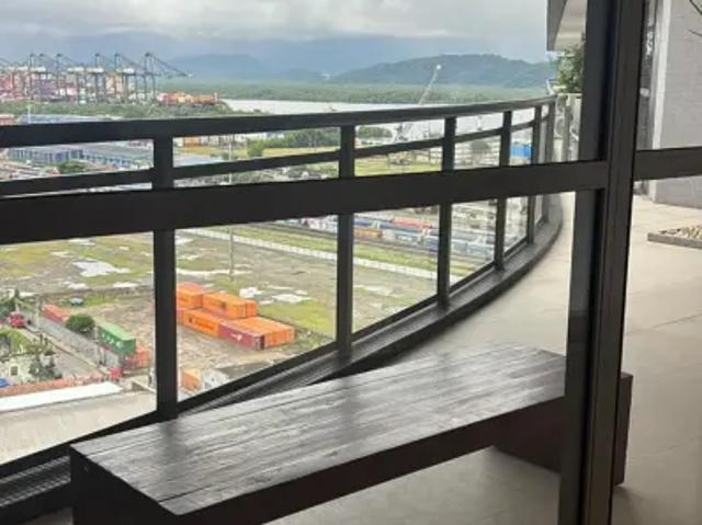 Escritório para aluguel tem 51 metros quadrados em Valongo Santos SP