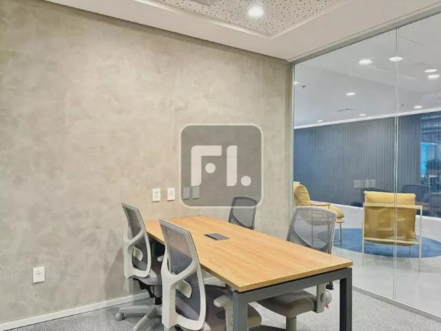 Escritório para aluguel com 2150 metros quadrados em Vila Olímpia São Paulo SP