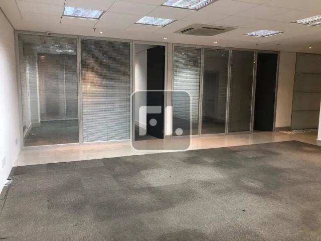 Escritório para aluguel com 240 metros quadrados em Itaim Bibi São Paulo SP